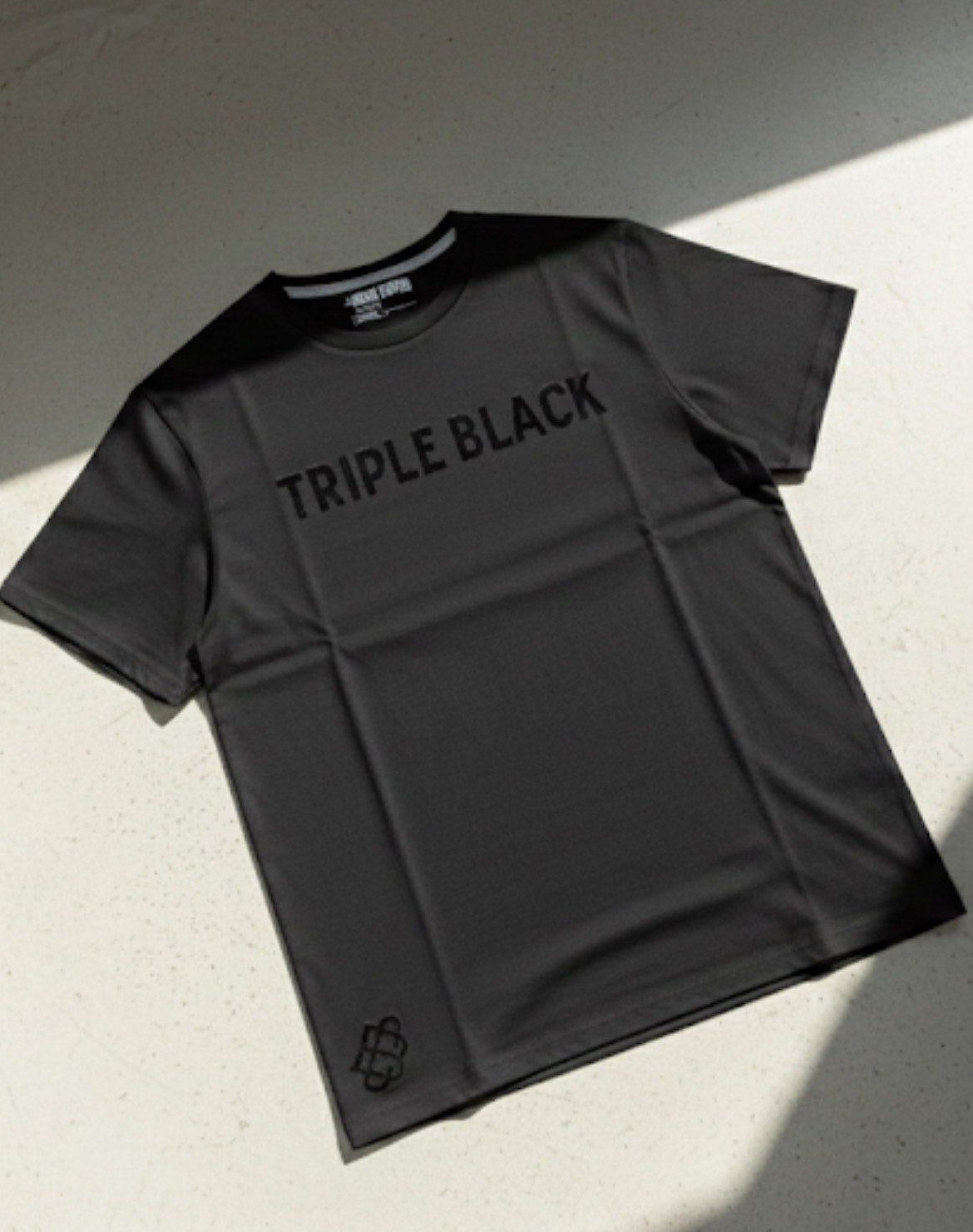 Triple Black T-shirt – Premium Black Velvet Streetwear | BC – Bread cuffer